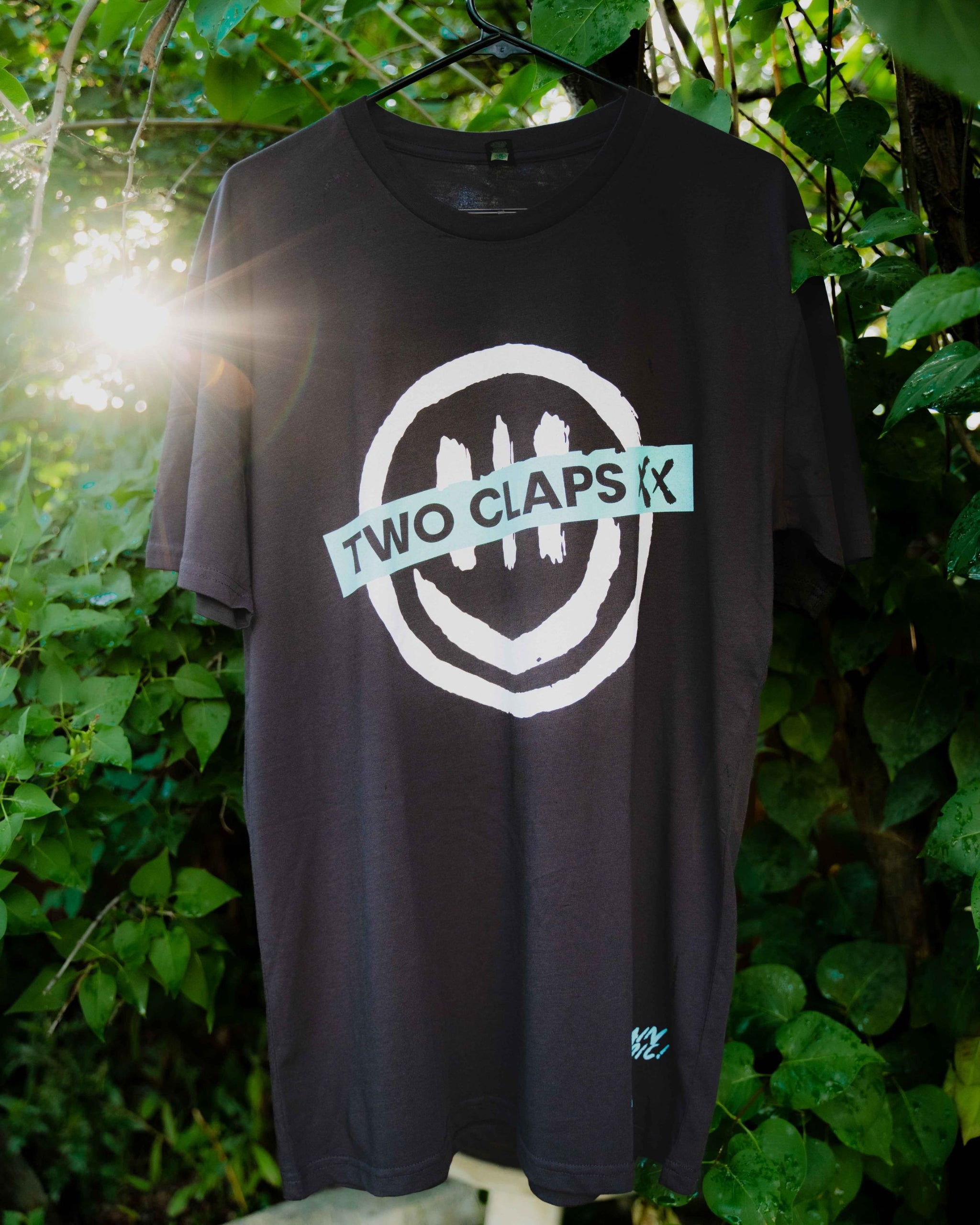 Two Claps – TrainHeroic